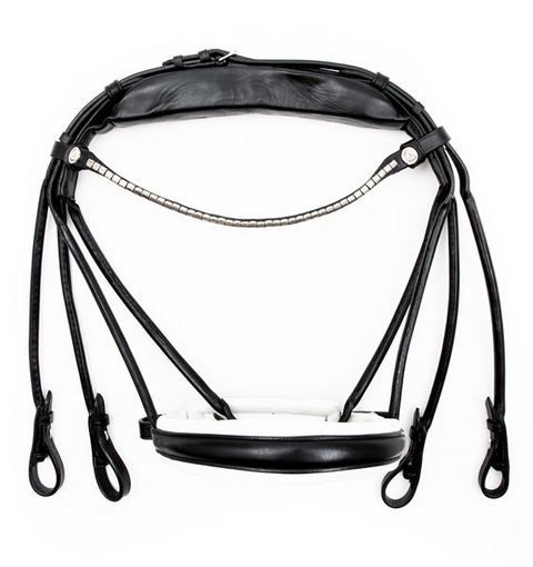 Finesse Cassidy | Kandar | Sort/Hvid/Sølv Kandar- Kr. 5.300,00 Finesse Cassidy | Kandar | Sort/Hvid/Sølv Kandar- Kr. 5.300,00
